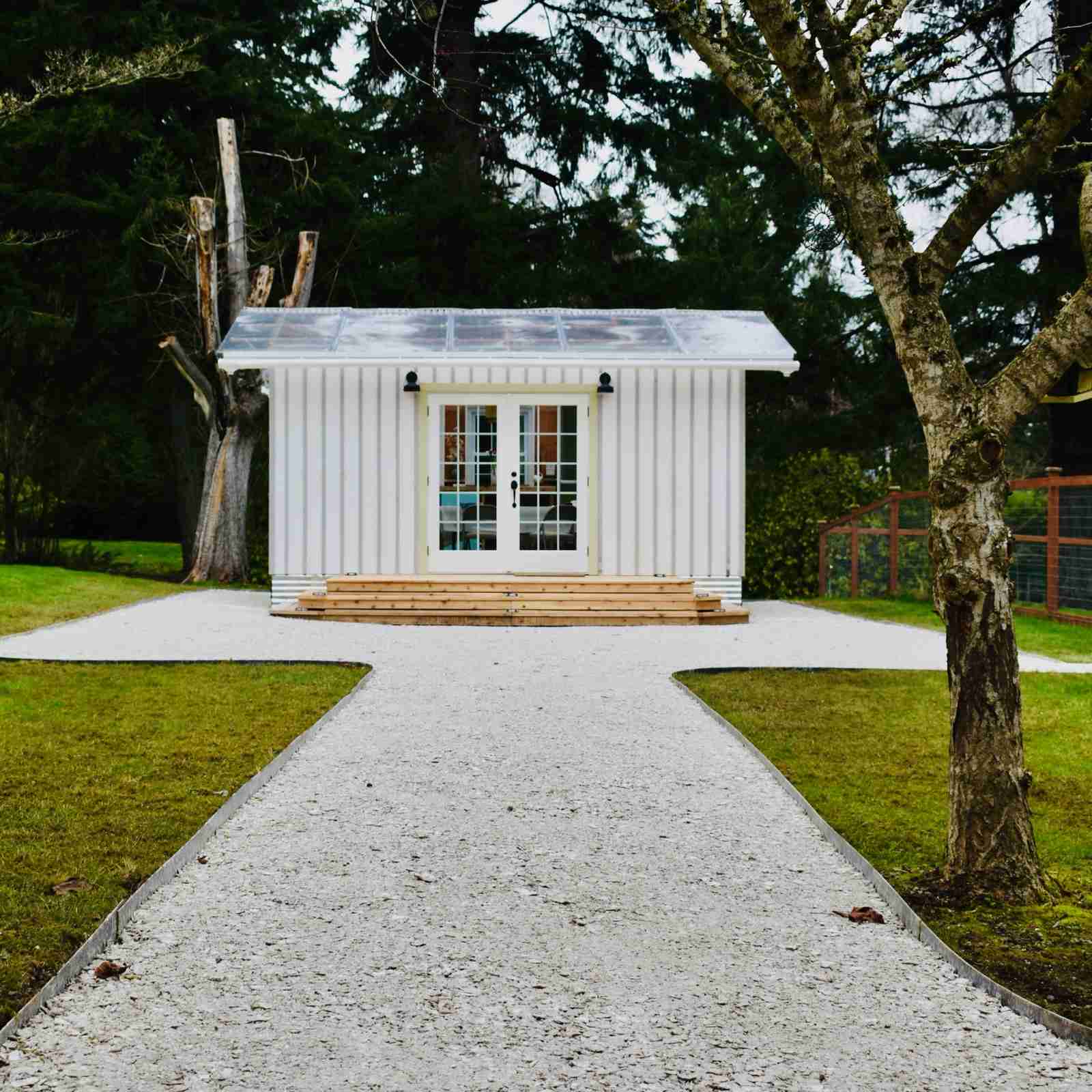 11 Reasons To Use Crushed Oyster Shell In Your Landscape – Gal Pal ...