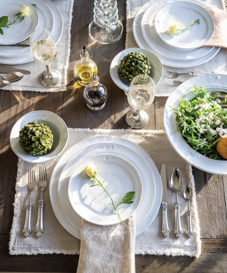 Top Table Settings Ideas: Entertain with Style & Simplicity