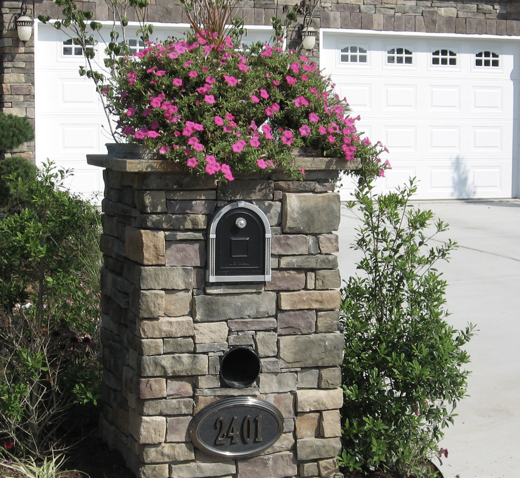 Quick and easy DIY mailbox makeover ideas for curb appeal